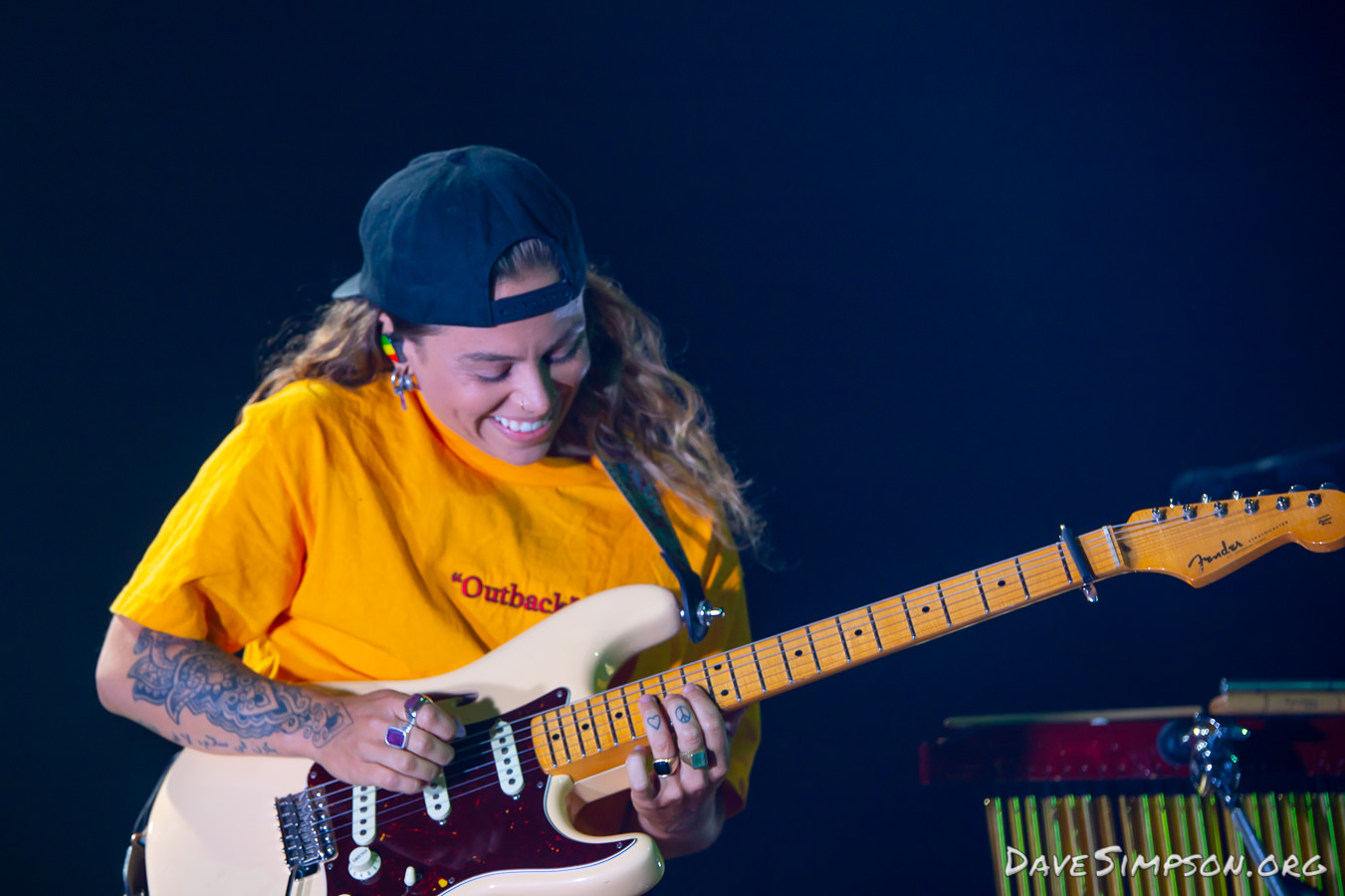 Tash Sultana – Dave Simpson Photography