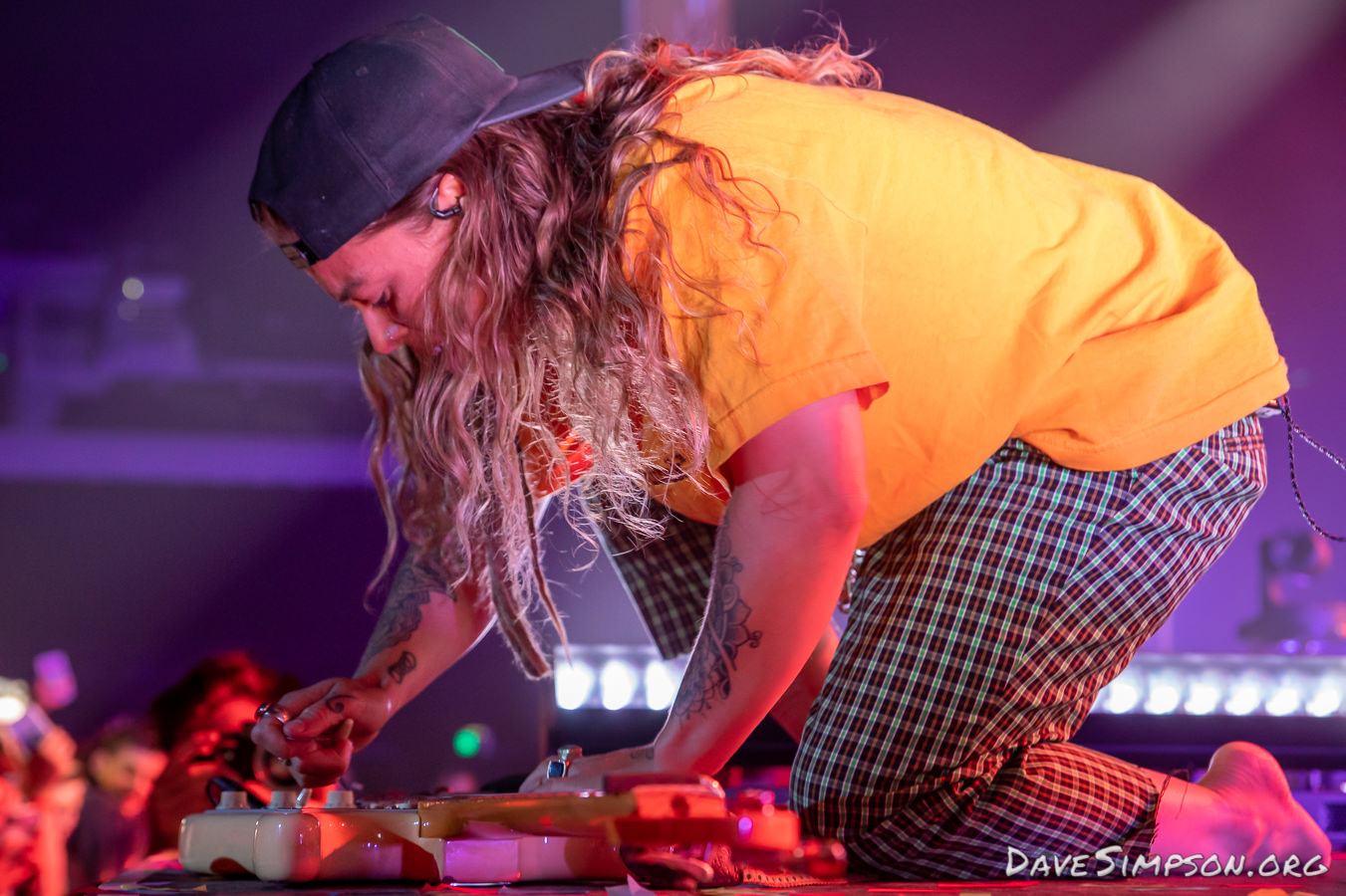 Tash Sultana – Dave Simpson Photography